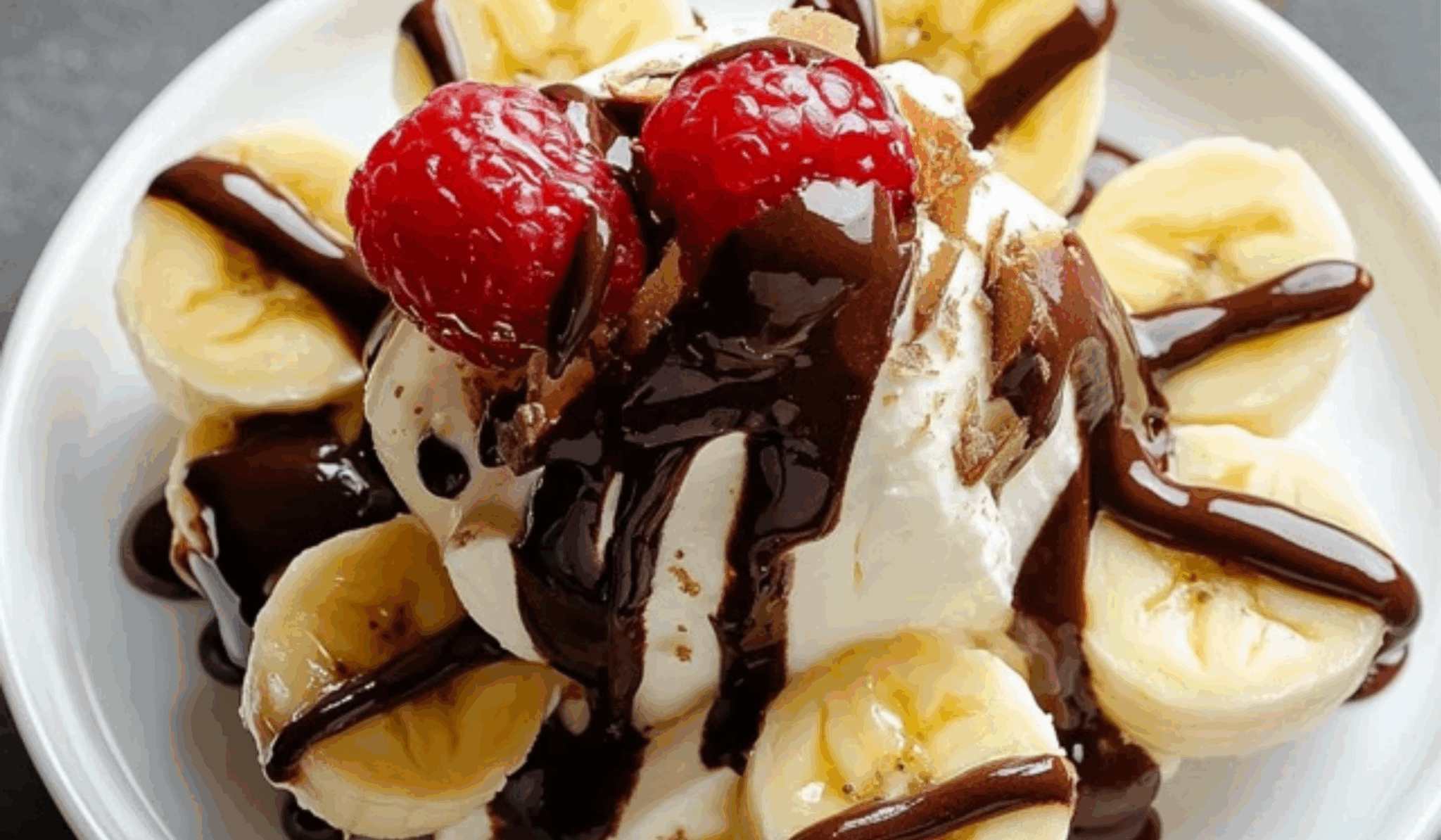 Banana Split Dessert: A Beginner’s Sweet Masterpiece - Lidia Recipes